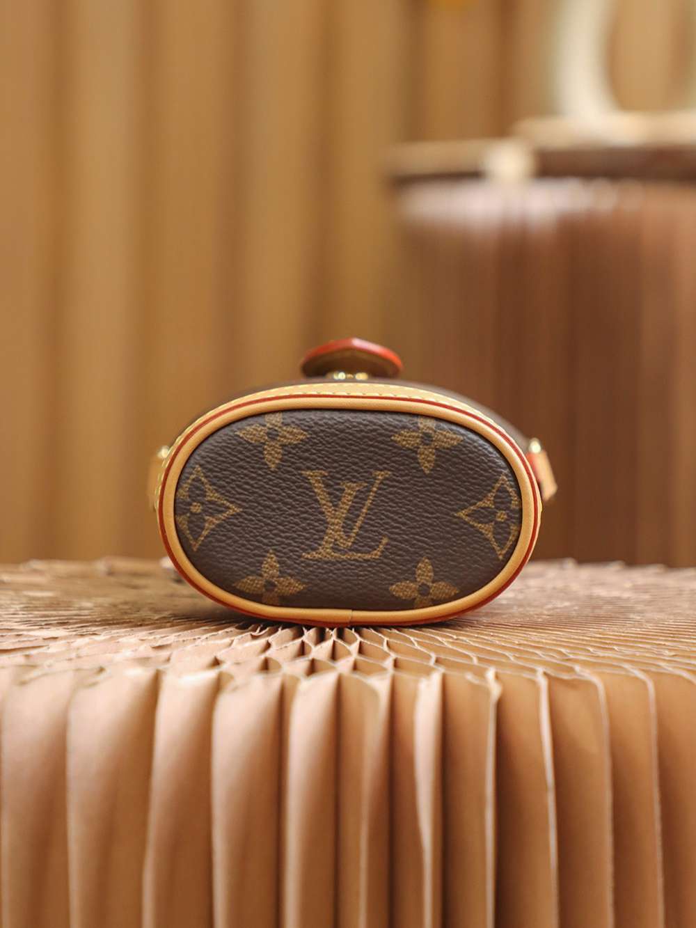 Louis Vuitton Fold Me Pouch Brown For Women 18cm / 7.1in M80874