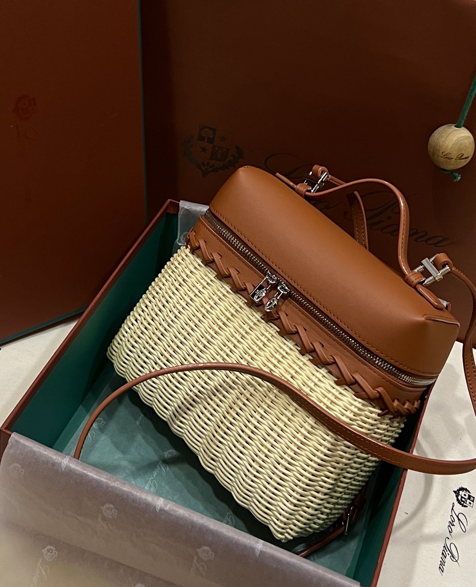 [True-to-ORIGINAL]Loro Piana Extra Pocket L19 North-South Wicker Malt ...