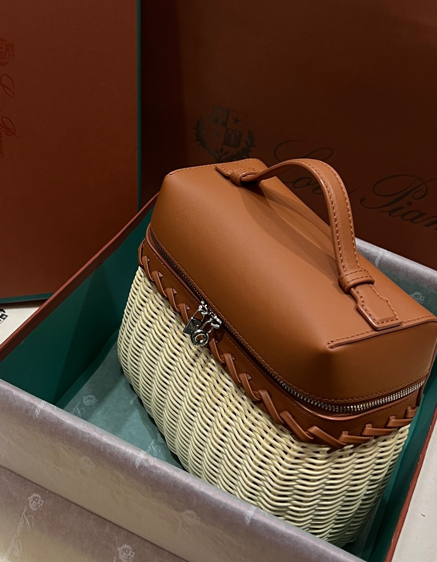 [True-to-ORIGINAL]Loro Piana Extra Pocket L19 North-South Wicker Malt ...