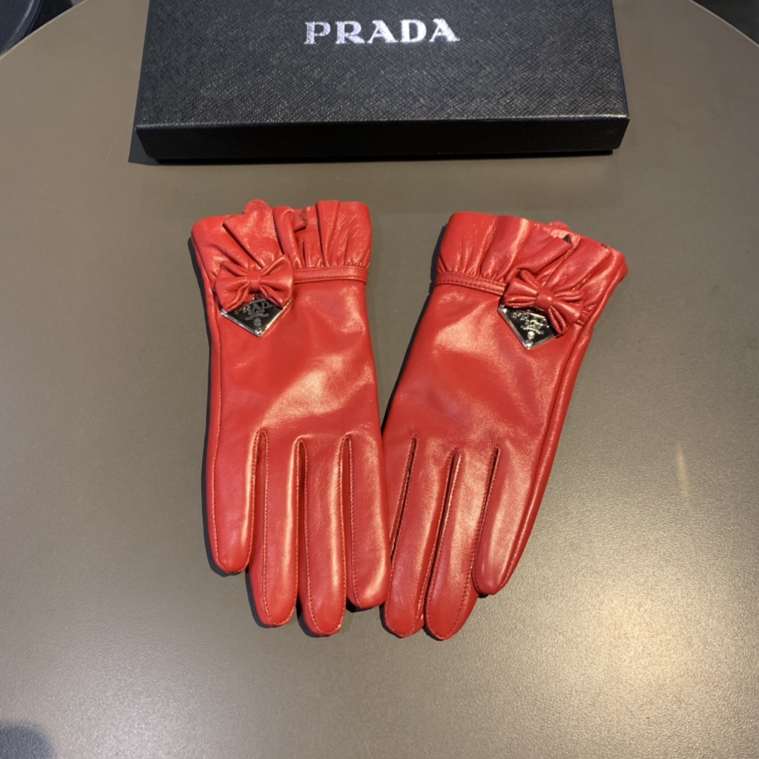 Prada Nappa Gloves In Red - Temafes - The best quality products at very ...