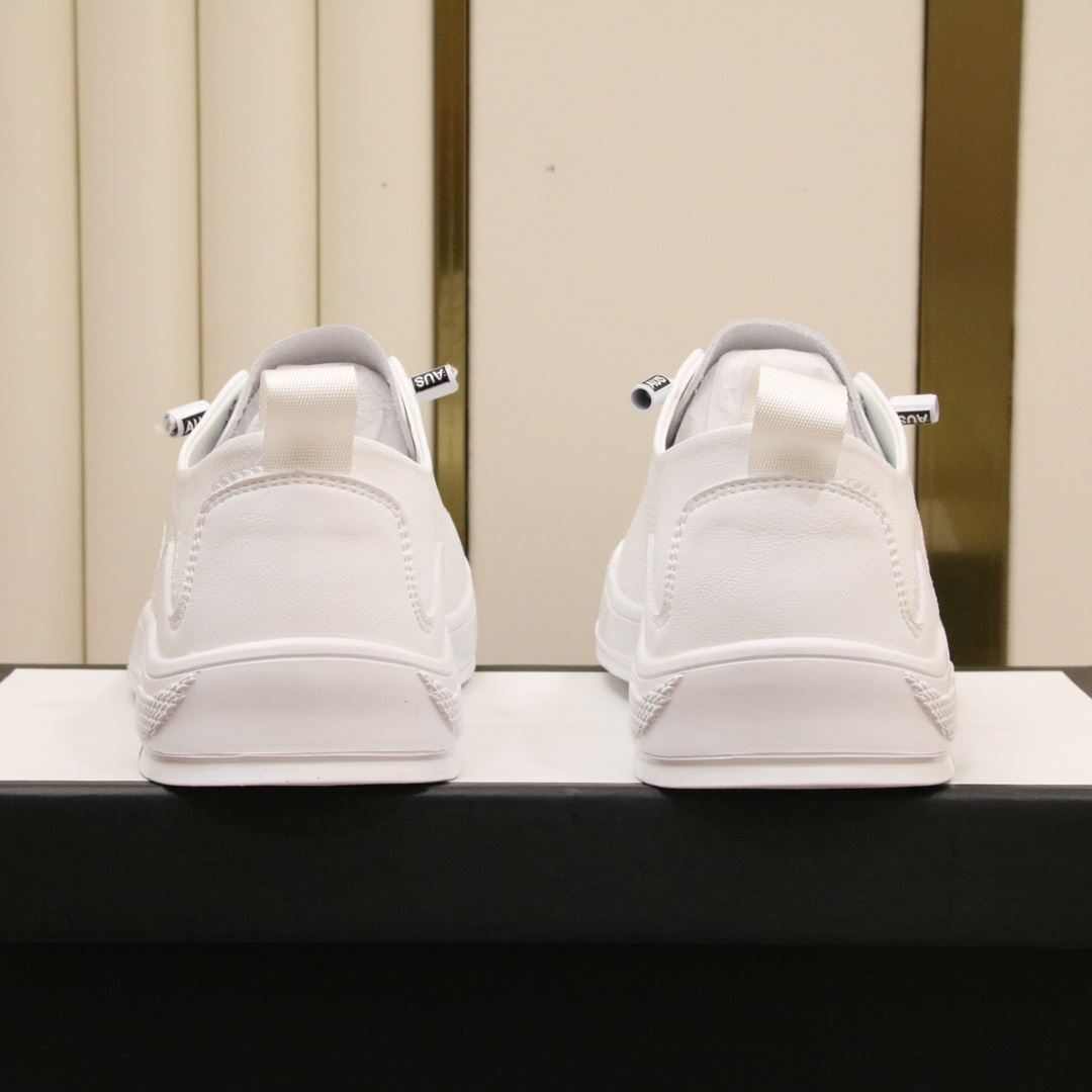 Gucci Ferrari Men's Sneaker Loafer White For Men - Temafes - The best ...