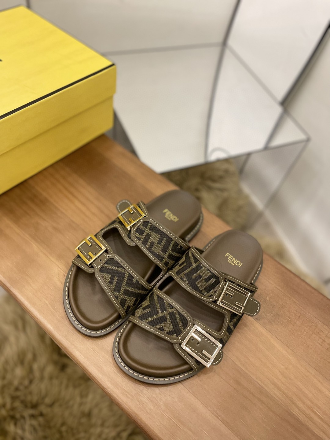 Fendi Feel Slides Brown For Men - Temafes - The best quality products ...